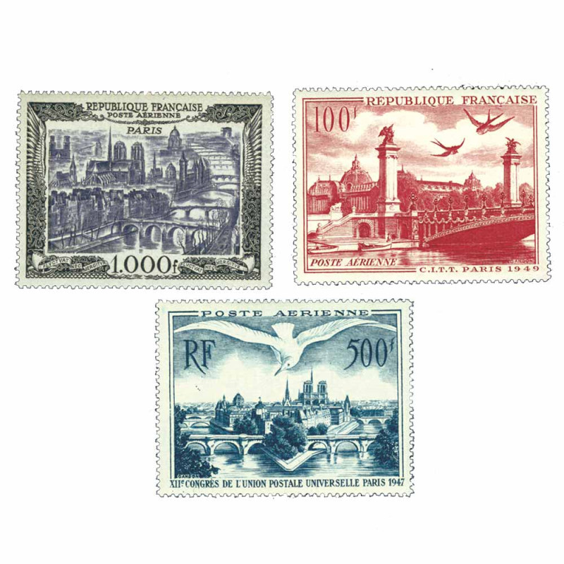 3 timbres Poste Aérienne Paris - Trésor du Patrimoine